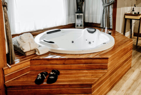 How to Shock a Hot Tub - As Chemical Free as your Spa Can Be